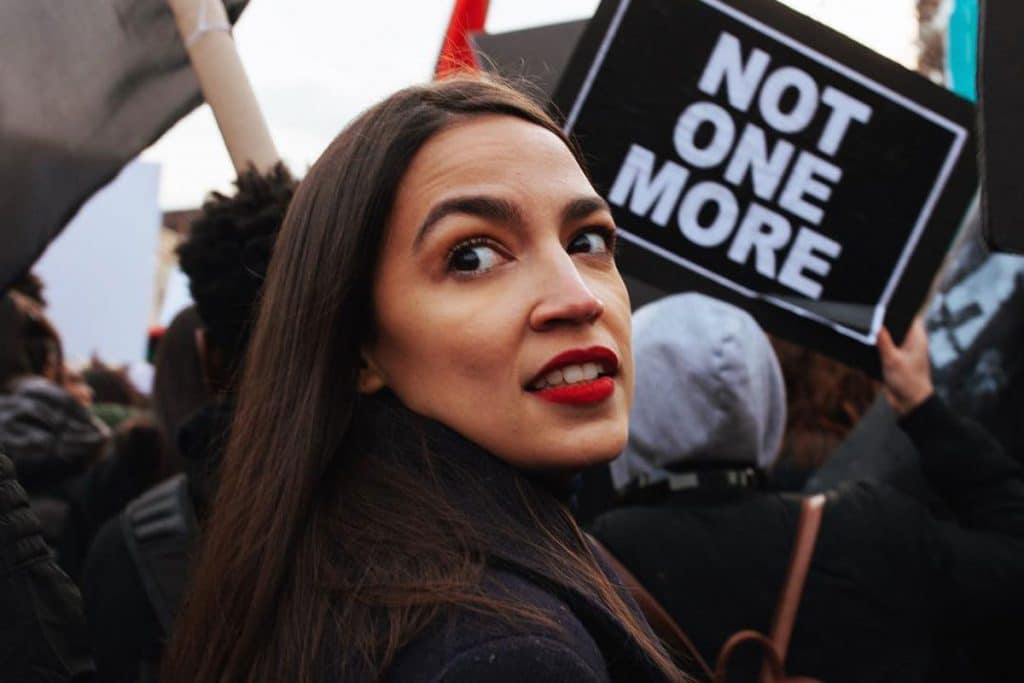 AOC broke the internet on Twitch by encouraging people to vote - RUSSH
